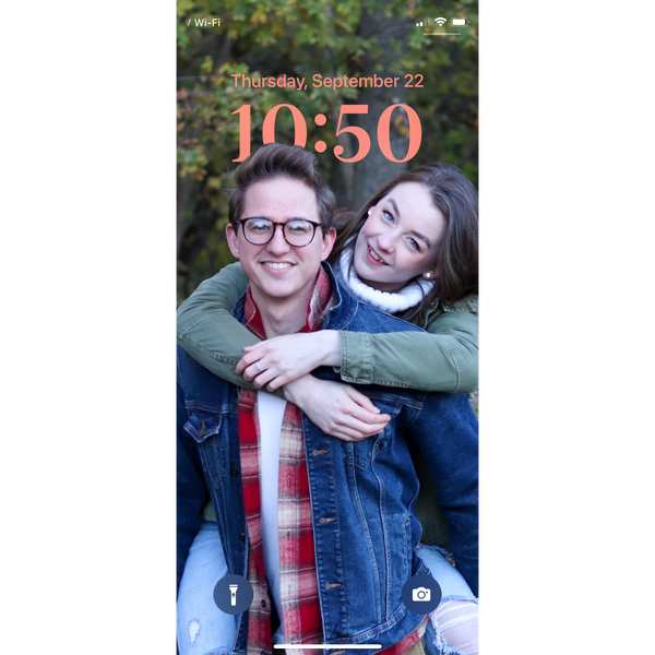 How to Create an iOS 16 Wallpaper with Camera Roll Photos